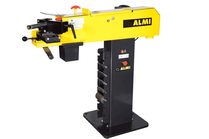 Specialist suppliers of high quality metalworking machinery