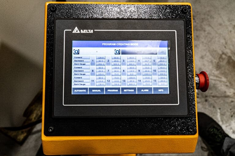 HBM Horizontal Bending-Press With NC Control | Selmach™ Machinery