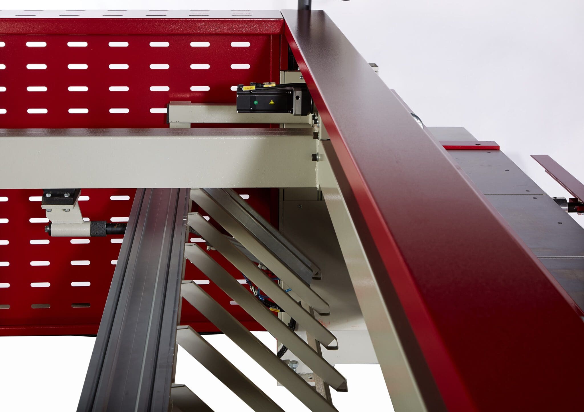 Morgan Rushworth XRG Mechanical Guillotine Shear | Selmach™