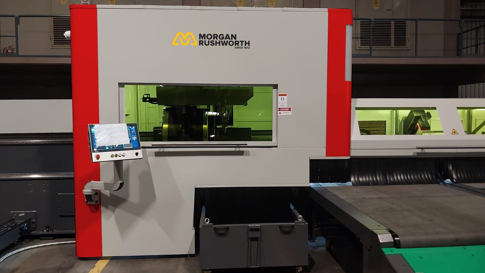 Morgan Rushworth XTR Tube Fibre Laser Cutter | Selmach™